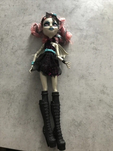 MONSTER HIGH - Zombie Shake Rochelle Goyle Poupée - Gargoyle Mattel ...
