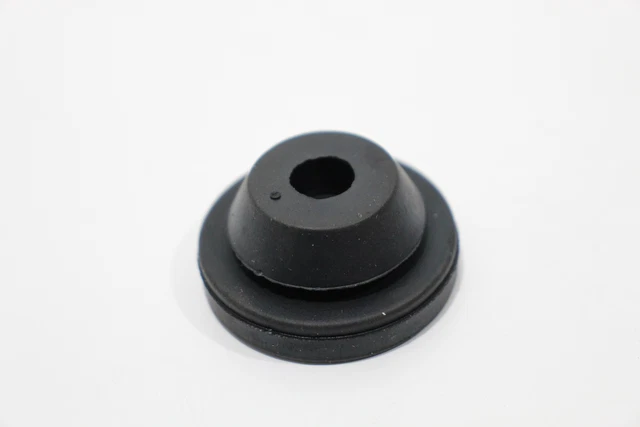 VW EOS 1Q 1F Air Box Filter Housing Mounting Rubber Peg Buffer New ...