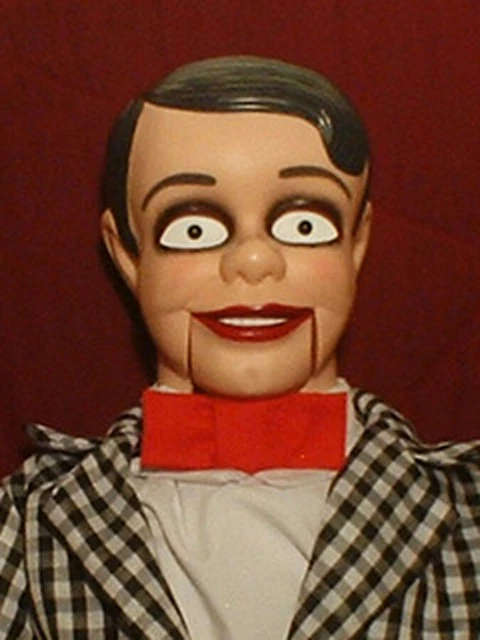 HAUNTED VENTRILOQUIST DOLL "EYES FOLLOW YOU" puppet creepy dummy oddity ...