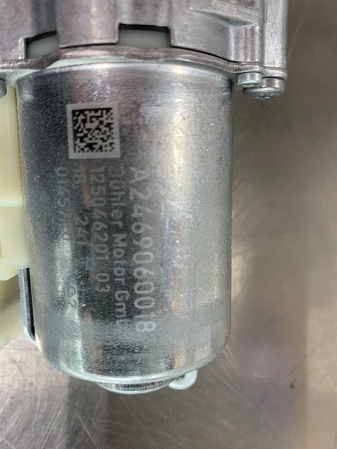 GENUINE MERCEDES OIL pump 2463700700 Brand New OEM $551.67 - PicClick AU