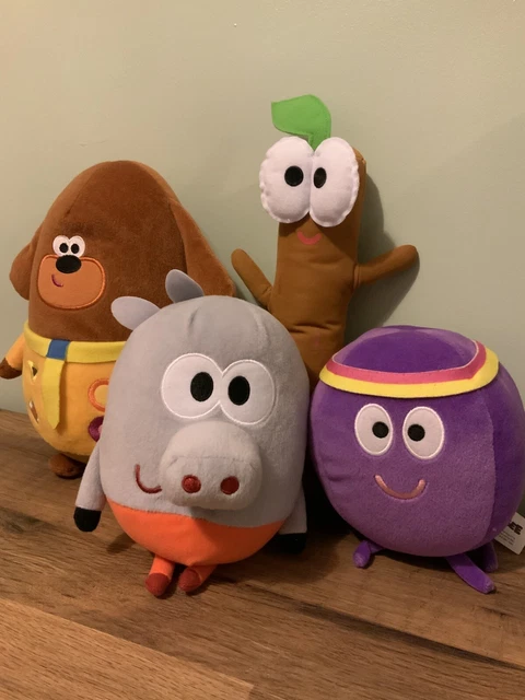 HEY DUGGEE, TALKING Duggee, Stick, Betty And Roly Plush Soft Toy ...