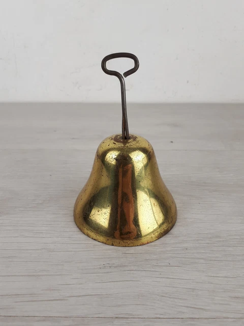CLOCHE CLOCHETTE ANCIENNE vintage de table en laiton ou cuivre France ... CLOCHE CLOCHETTE ANCIENNE vintage de table en laiton ou cuivre France ...