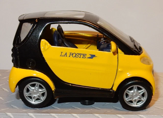 RARE MAÏSTO SMART FORTWO CITY CUT 1/33 POST PTT POST OFFICE in BOX £25. ...