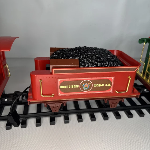 WALT DISNEY WORLD Railroad Battery Operated Train Set w/ Cars – Non ...