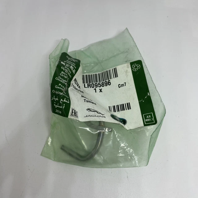 GENUINE LAND ROVER Range Rover Piston Cooling Nozzle LR095896 £10.00 ...