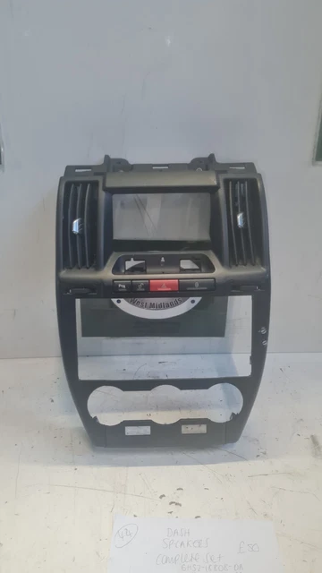 FREELANDER 2 2.2 TD4 Centre Tableau de Bord Contour Garniture ...