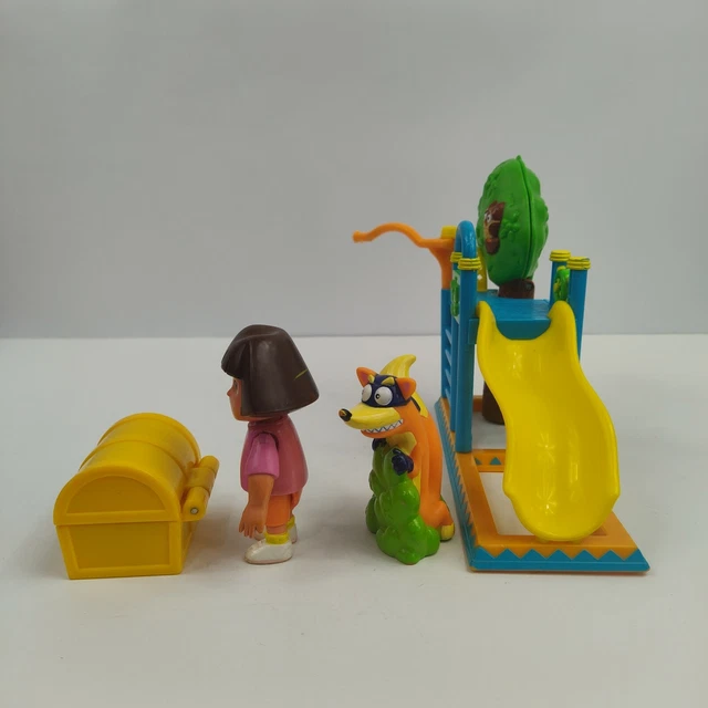 DORA THE EXPLORER Dollhouse Playground Slide Treasure Chest Dora ...