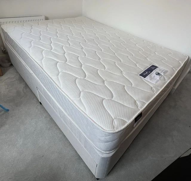 SILENTNIGHT DOUBLE DIVAN with Drawers & Mattress £198.32 - PicClick UK