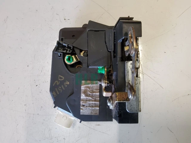 LAND ROVER DISCOVERY 2 Td5 & V8 Nearside Passenger Rear Door Lock ...