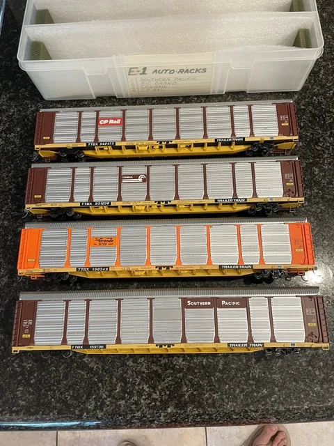 LOT OF 4 Walthers HO 89' Bi-Level Auto Racks Conrail CP Rail Rio Grande ...