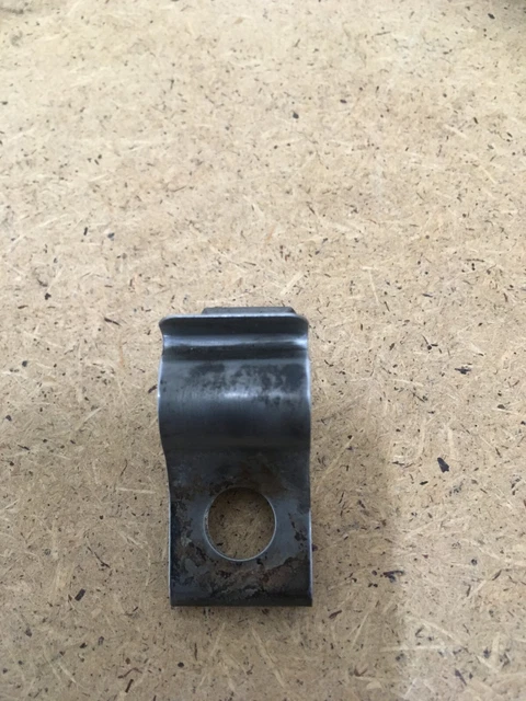 GENUINE MK3 FORD ESCORT RS1600i FRONT BRAKE PAD SENSOR CLIP £16.99 ...