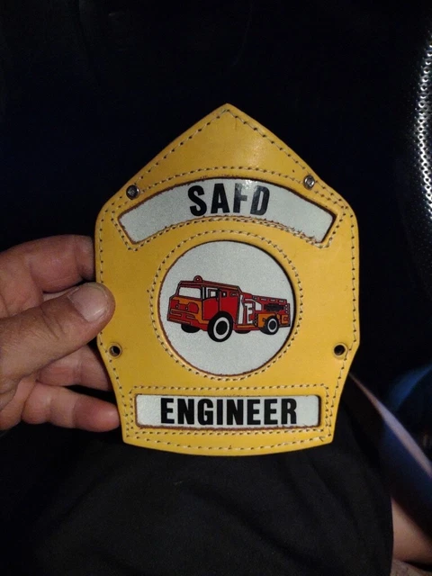 VINTAGE SAFD ST. Andrews Engineer Fire Department Leather Badge Shield ...