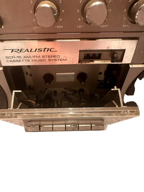VINTAGE REALISTIC SCR-15 AM/FM Cassette Player/Radio Poor Condition $40 ...