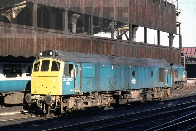 35MM SLIDE BR British Railways Diesel Loco Class 25 25285 Manchester ...