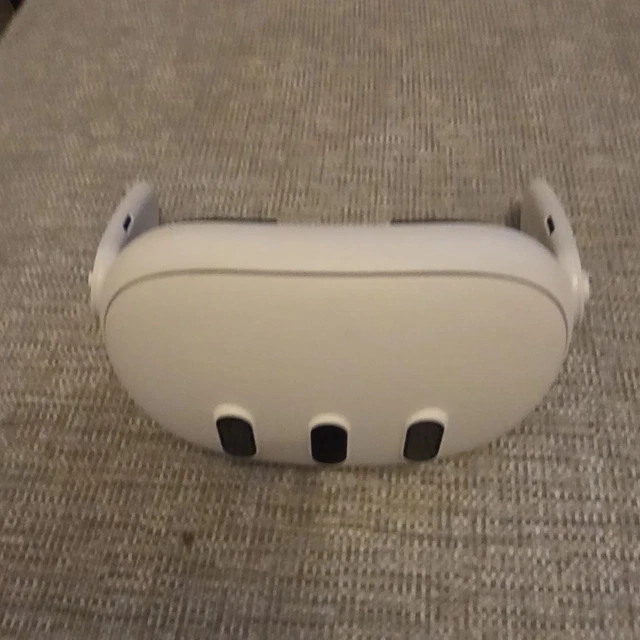 META QUEST 3 VR Headset 512gb – Fully Working – Tested & Factory Reset ...