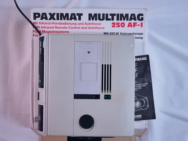 DIAPROJEKTOR BRAUN PAXIMAT Multimag 250 AF-I vom Camera-Werk Nürnberg ...