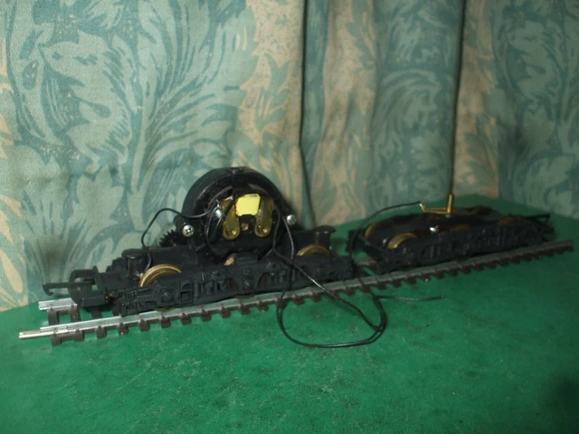 LIMA CLASS 47 Power Bogie And Unpowered Bogie Only EUR 46,55 - PicClick IT