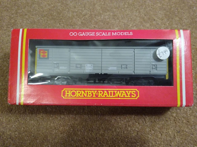 HORNBY R60099 VDA SLIDING door Box Van BR Railfreight Distribution ...