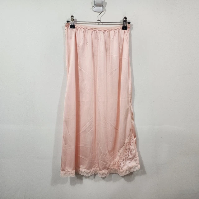 VINTAGE BESTFORM HALF Slip Size M Pink Silky Antron Nylon 28”L 1960’s ...