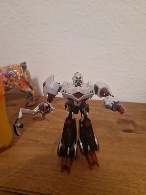 HASBRO TRANSFORMERS: ANIMATED Voyager Class - Megatron Cybertronian ...