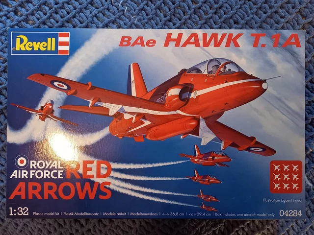 REVELL 1/32 BAE Hawk T.1A RED ARROWS #04284 *Sealed Bags* OOP £19.99 - PicClick UK