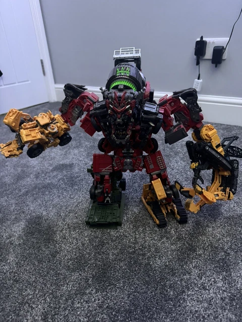 HASBRO TRANSFORMERS STUDIO Series 69 Devastator Figure complete Set ...