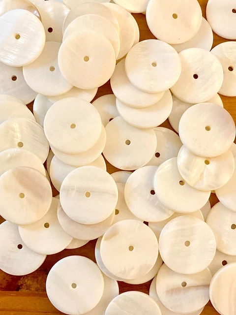 20 NATURAL PEARL white shell flat disk, 1.5mm centre hole, 2cm round ...
