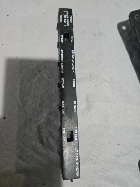 HOLDEN COMMODORE VS Engine Bay Fuse Rail Relay Block $44.95 - PicClick AU