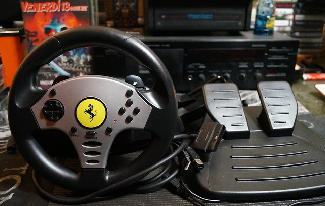 THRUSTMASTER UNIVERSAL CHALLENGE 5-in-1 Racing Wheel v.4 Ferrari ...