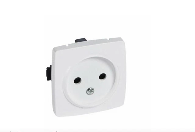 PRISE DE COURANT 2P Oteo - Legrand 086122 EUR 5,00 - PicClick FR