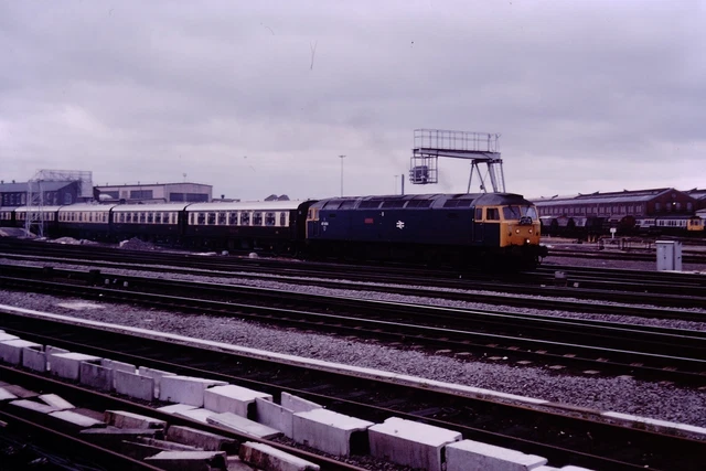 1980S BRITISH RAIL BR Diesel Electric Loco Railway Slide Ref 131 £2.50 ...