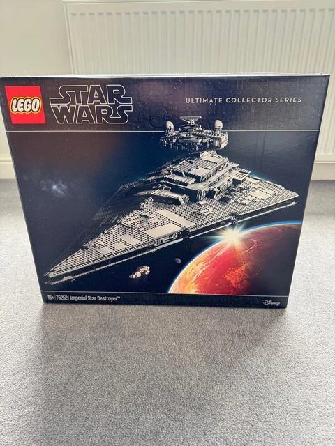 LEGO STAR WARS 75252 UCS Imperial Star Destroyer - Mint in Sealed Box ...