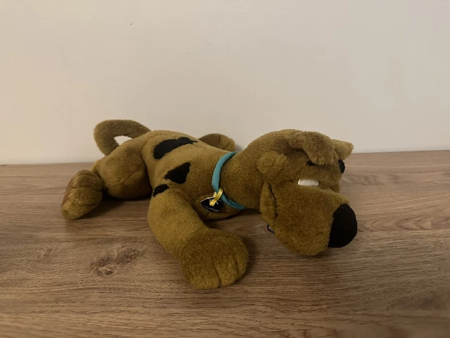 SCOOBY DOO LAYING Down Soft Toy Plush| Cartoon Network Tag £8.00 ...