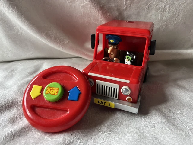 POSTMAN PAT & Jess Van Car Toy with Working Remote Control £10.00 ...