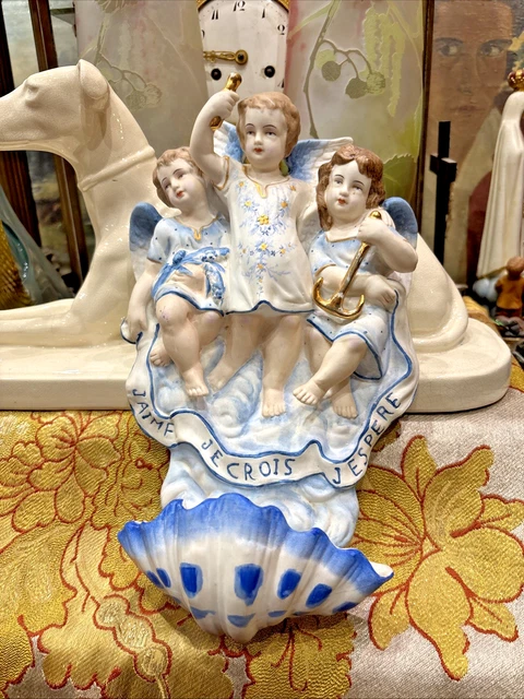 ANCIEN GRAND BENITIER mural en biscuit angelots putti epoque XIXe 28cm ...