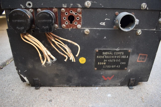 RARE WWII NAVY Signal Corps Iff Bc-966-A Radio Receiver B-24 Liberator ...