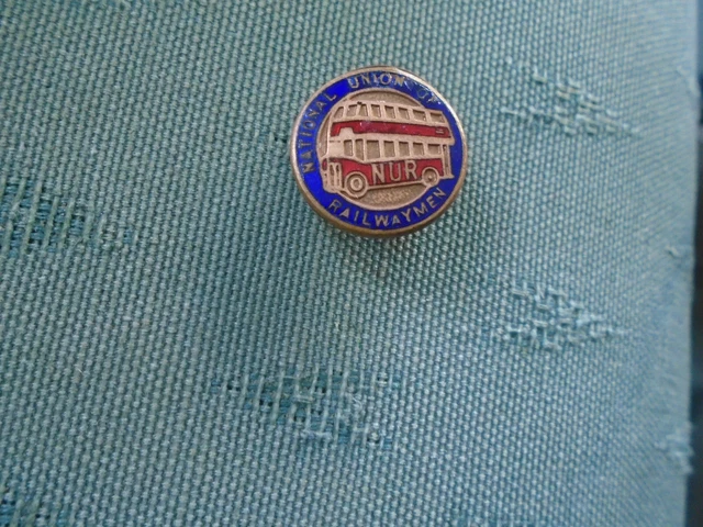 VINTAGE NUR NATIONAL Union Of Railwaymen - Bus Workers Trade Union ...