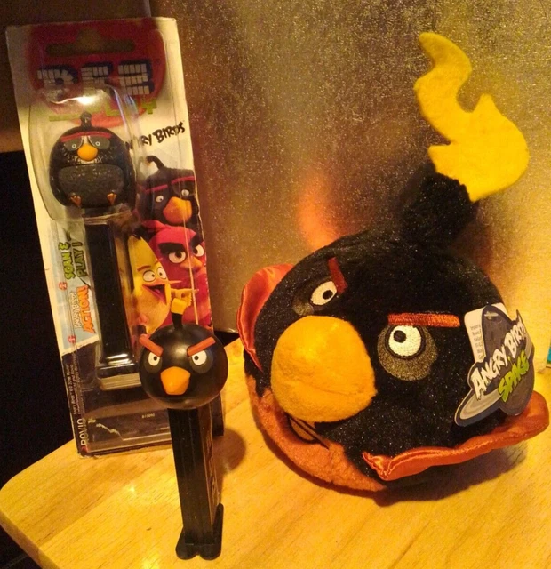 ANGRY BIRDS SPACE Black Bomb Bird 8 inches No SOUND PLUSH + X2 USED PEZ ...