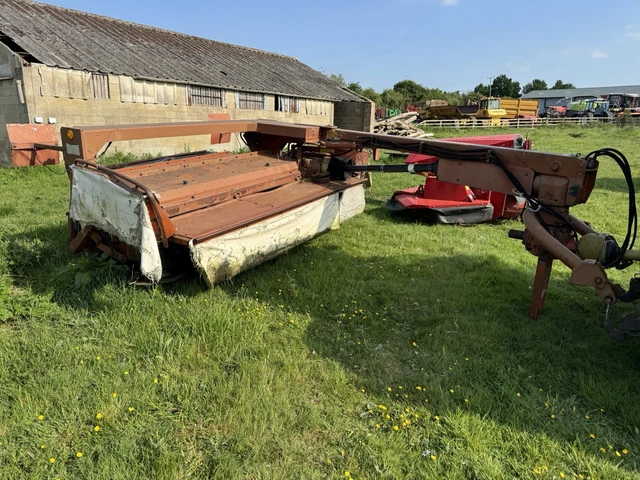 KUHN 300 TRAILED Mower Conditioner. Hay Silage Mower £1,800.00 ...