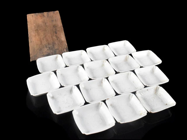 A9311: XF CHINESE White porcelain sculpture SQUARE PLATE/dish Bundle ...