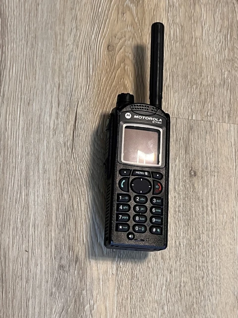 MOTOROLA MTP 850 TETRA Funkgerät EUR 220,00 - PicClick DE