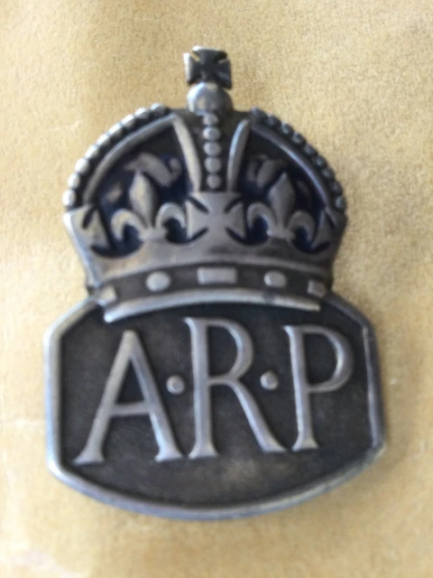 ORIGINAL WW2 BRITISH ARP Air Raid Precautions Warden Men's Silver Lapel ...