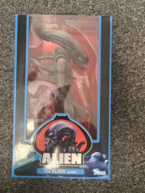 THE ALIEN GIGER Xenomorph 40th Anniversary Figure By Neca Brand New ...