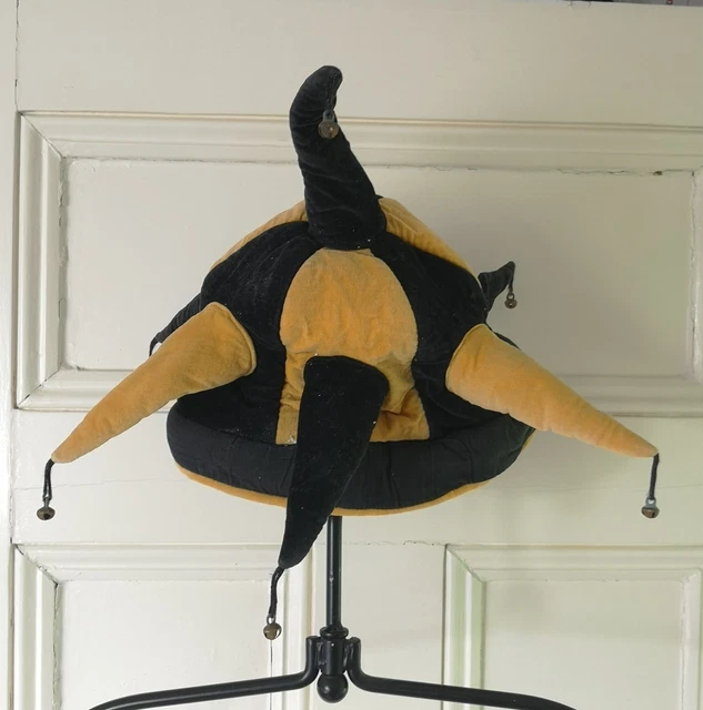 EXCLUSIVELY FOR PROFAKO Jester Style Hat With Bells On. Pls see photos ...
