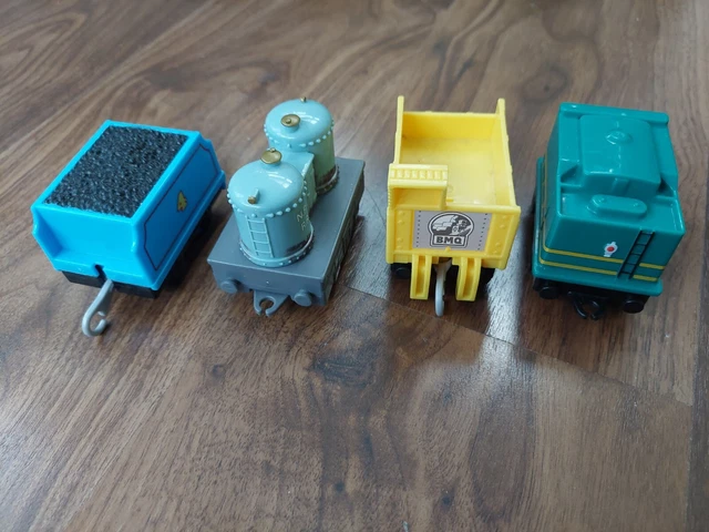 THOMAS THE TANK Engine Trackmaster Trucks And Tenders Collection T1 £9. ...