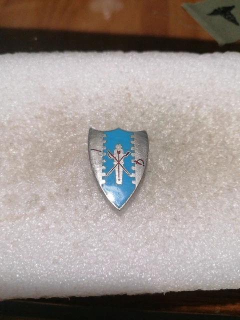 US ARMY CREST 4th CAVALERY ORIGINAL REGIMENT £12.62 - PicClick UK