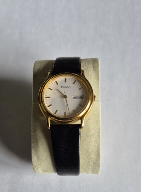 PULSAR MENS QUARTZ Watch Day Date With New Battery £26.71 - PicClick UK