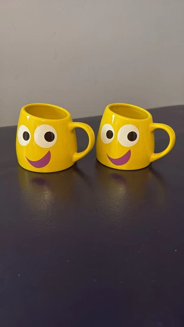 VINTAGE CBEEBIES LAND Bugbies Style Mugs Set of 2 Small Yellow Cups ...