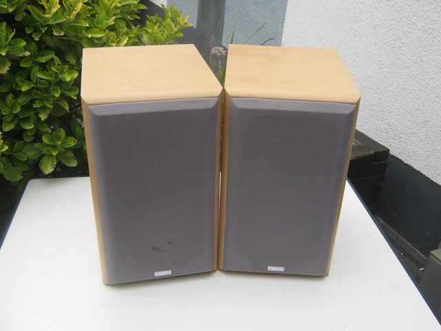 MAGNAT 2 WAY Bass Reflex Bookhelf Lautsprecher Model Motion 220 Stereo ...