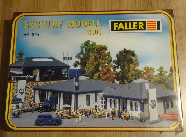 FALLER H0 975 THW Betriebshof, Exclusivmodell 2000, inkl Fahrzeuge EUR ...